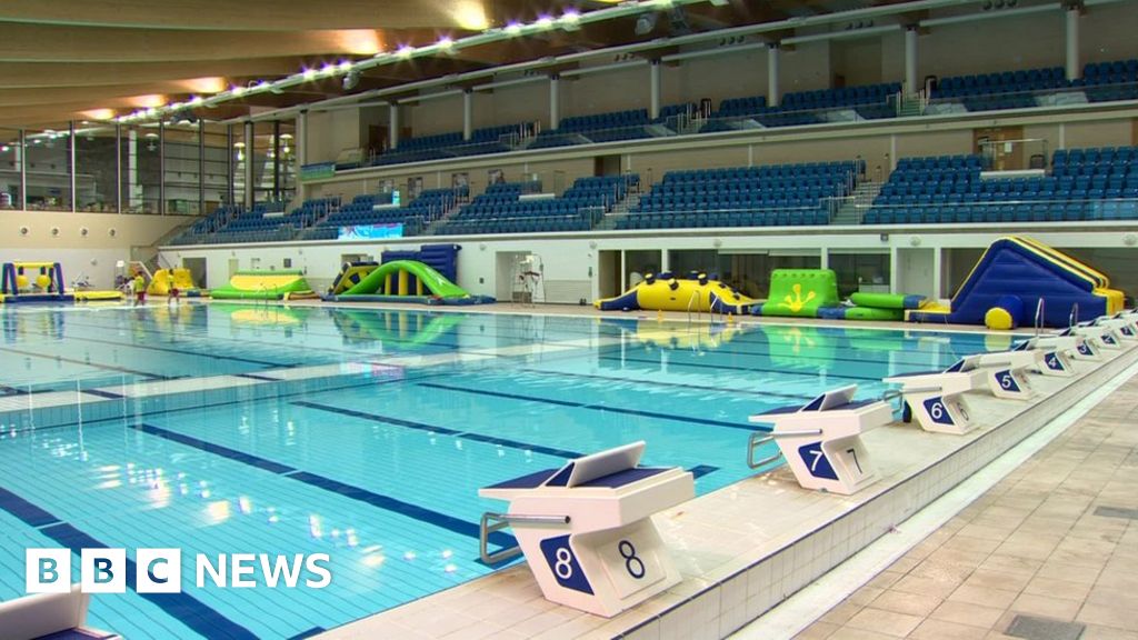 Bangor: Floor of Aurora pool to be replaced due to defect - BBC News