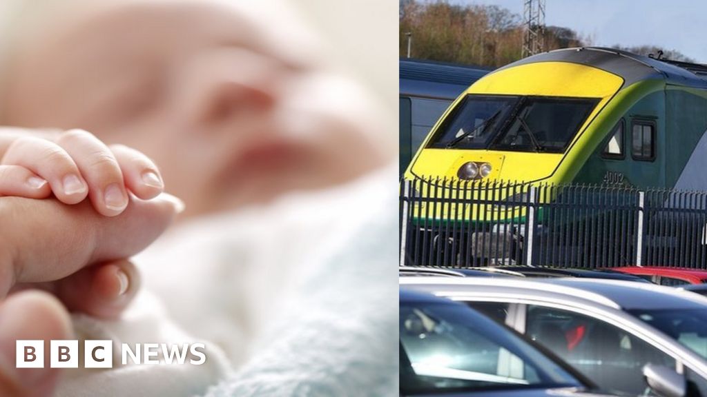 Irish baby born on a train given 25 years' free rail travel - BBC News