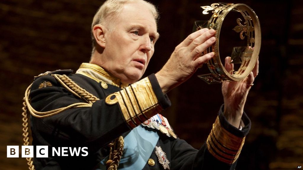 Playwright Mike Bartlett's 'astounding' year - BBC News