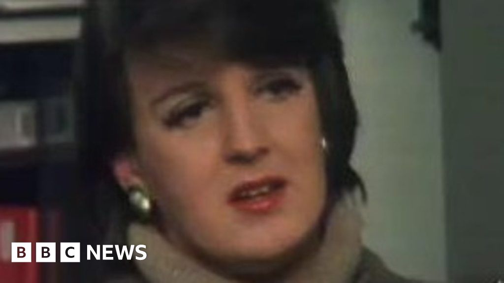 Julia Grant Speaks To A Doctor About Transitioning In 1979 Bbc News