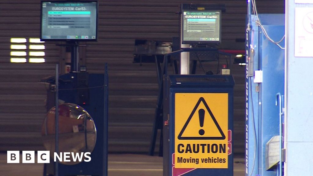 MoTs: Tests on cars in NI suspended with immediate effect - BBC News