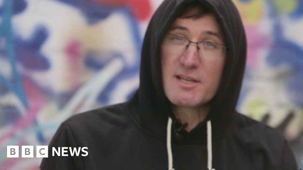 James Landale reviews the political week - BBC News