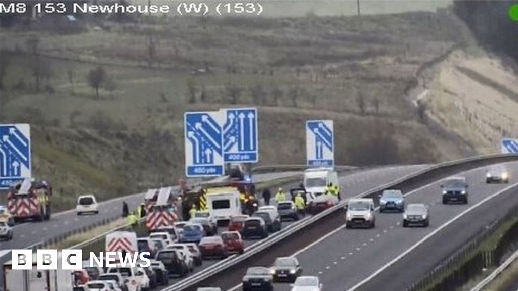 Multi-vehicle crash causes M8 tailbacks near Newhouse