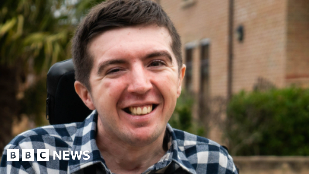 Therapy helps Cambridgeshire radio presenter find his voice