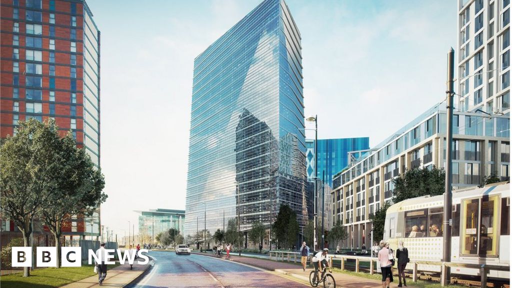 MediaCityUK set to 'double in size' with £1bn expansion - BBC News