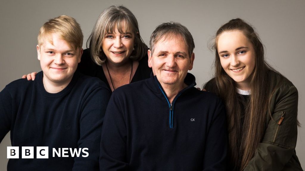 Guildford Four man Paddy Armstrong in legacy appeal - BBC News