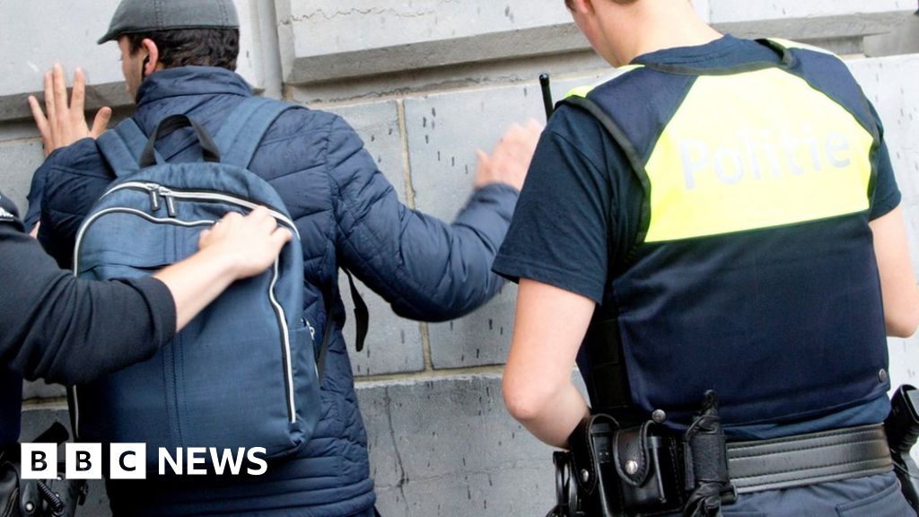Three charged after counter-terror raids in Belgium - BBC News