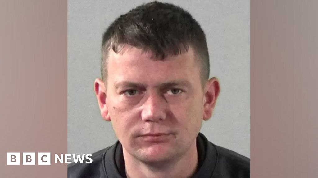 Blyth stabbing: James Rutherford jailed for Gary Wilkie murder - BBC News