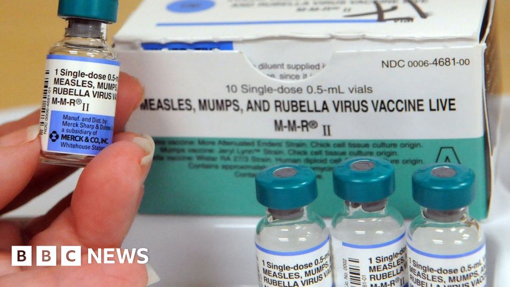 Measles record means US could lose elimination status - BBC News