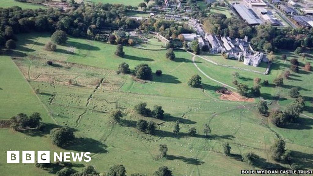 Denbighshire WW1 trench plans recommended for approval - BBC News
