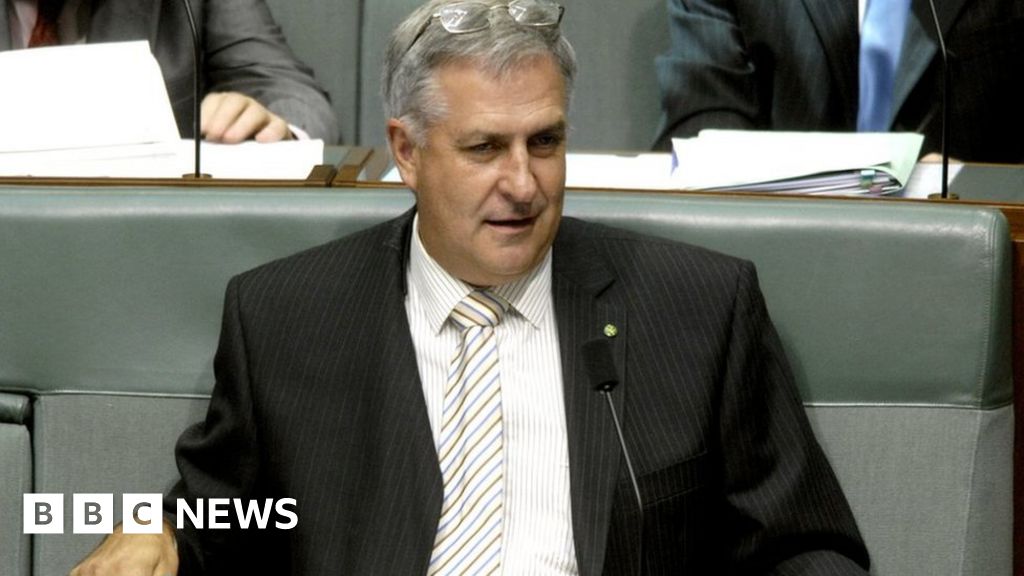 Australian MP Don Randall dies suddenly - BBC News