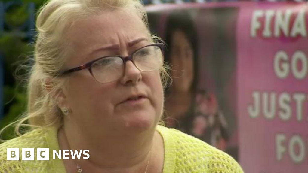 Carol Corr, Joleen's mother, said she "fell in with the devil"