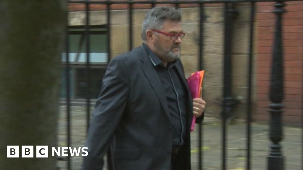Black Lace's Dene Michael Betteridge jailed for benefit fraud - BBC News