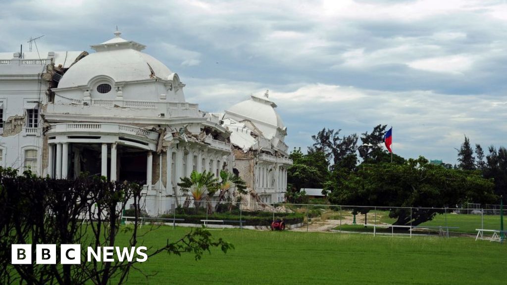 The grief that comes from lost buildings - BBC News