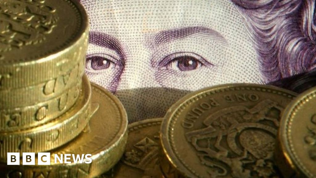 Higher income tax rate cut in Wales 'would raise money' - BBC News