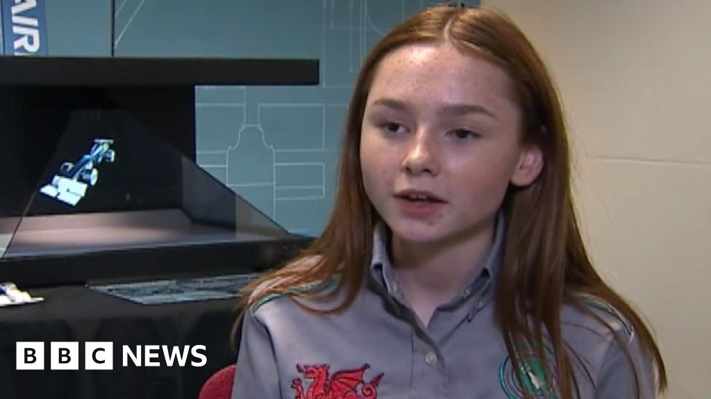 F1 engineer hopes for Libby Chapman after school world finals - BBC News