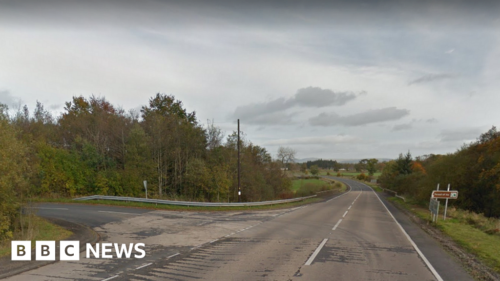 Woman seriously hurt in A701 crash near Ae village - BBC News