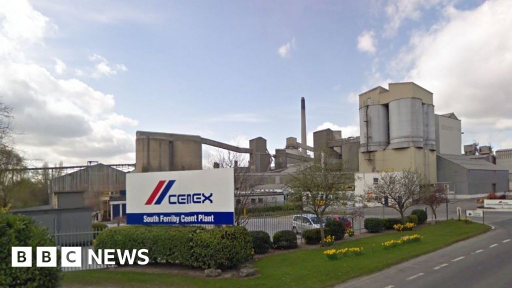 South Ferriby Cemex cement plant announces mothballing plan - BBC News