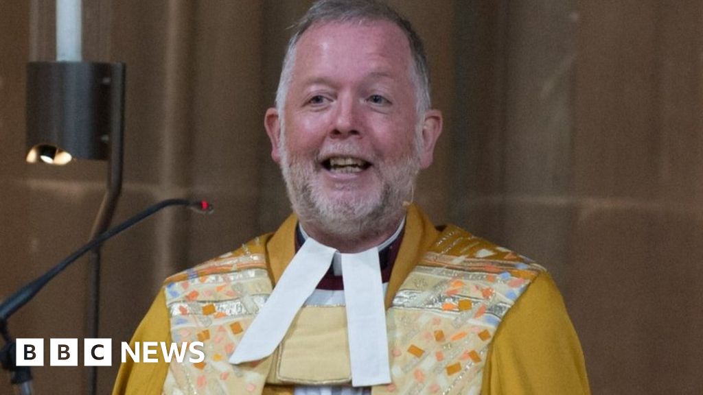 Canterbury appointment for Dean of Leicester - BBC News