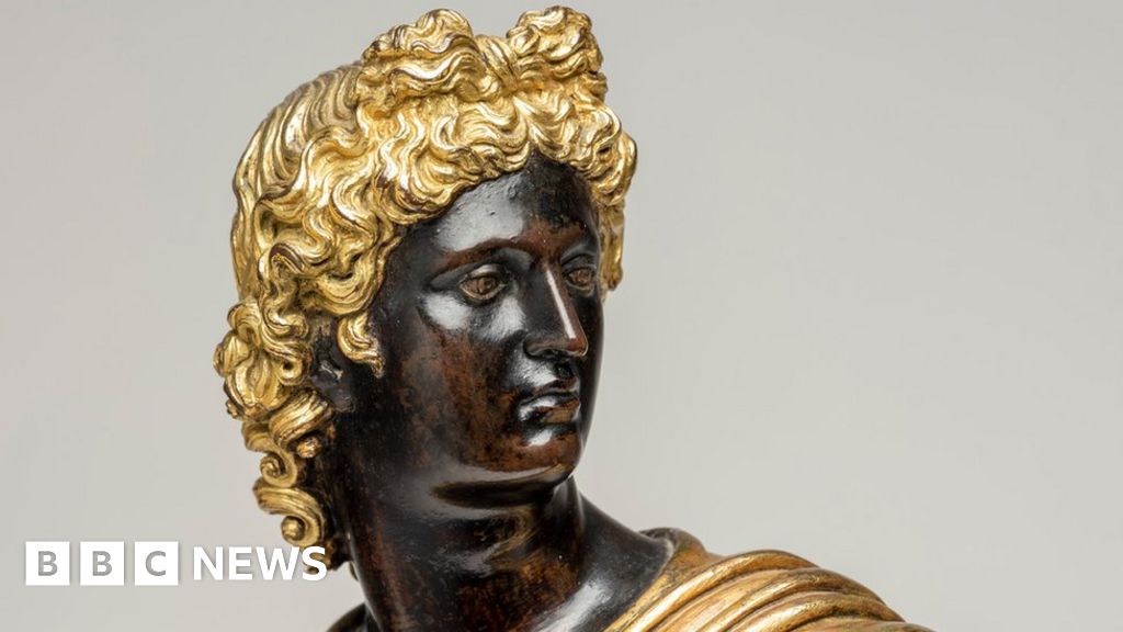 Fitzwilliam Museum in Cambridge acquires rare bronze masterpiece - BBC News