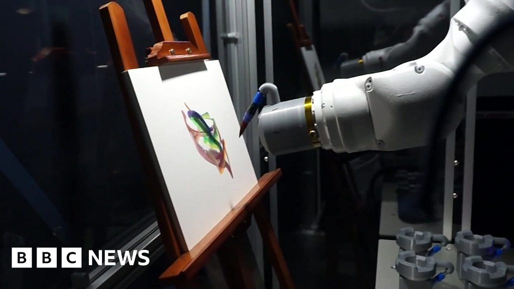 AI robot paints with aesthetic values and other tech news