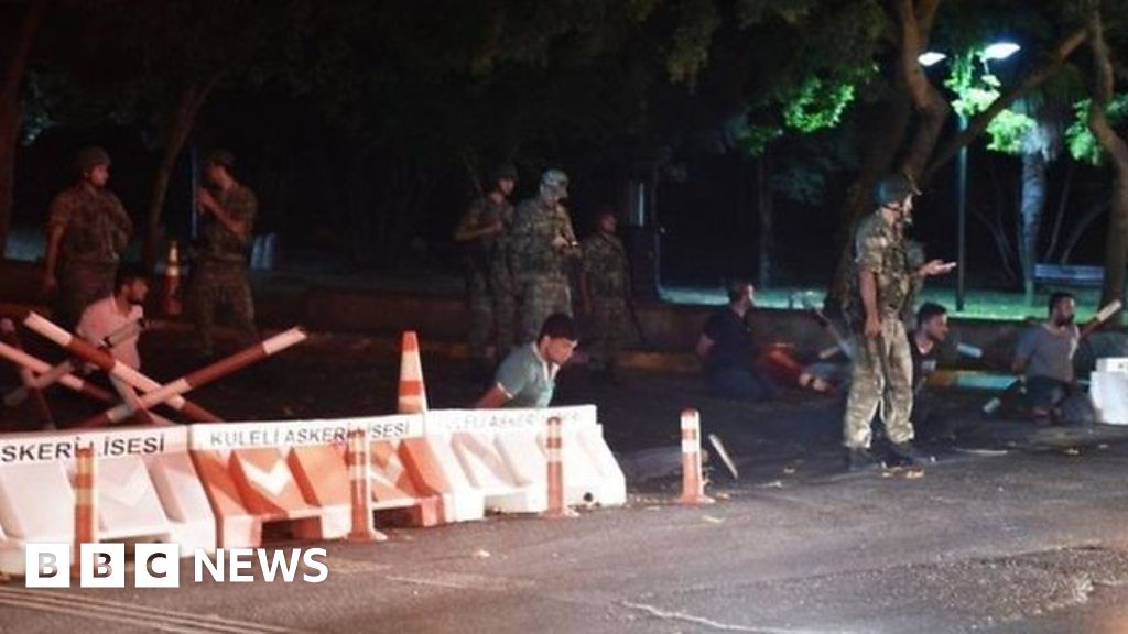 'Here in Turkey there is confusion' - BBC News