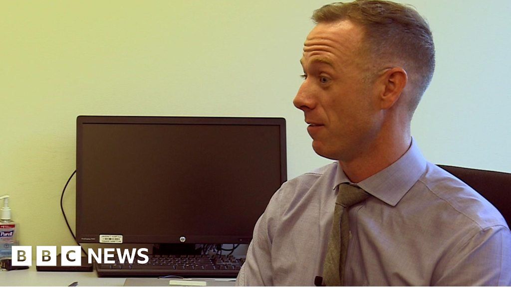 Dr Jeffrey Hopcian talks about over-prescription - BBC News
