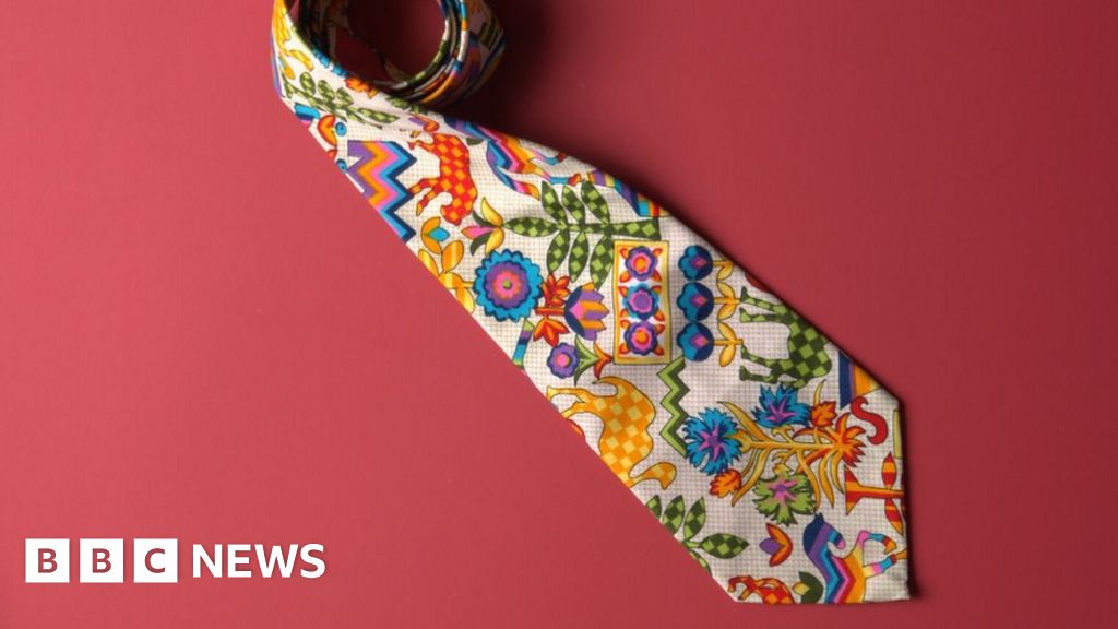 Mr Fish tie found in charity shop goes on display at London museum ...