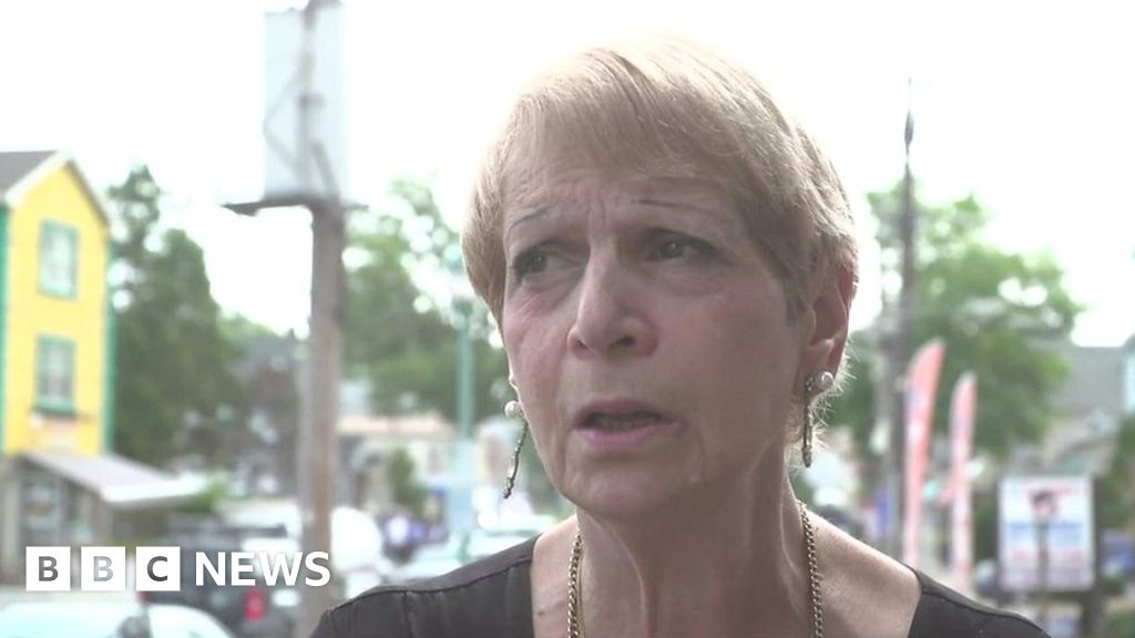 'I cried all day' over US bomb blasts - BBC News