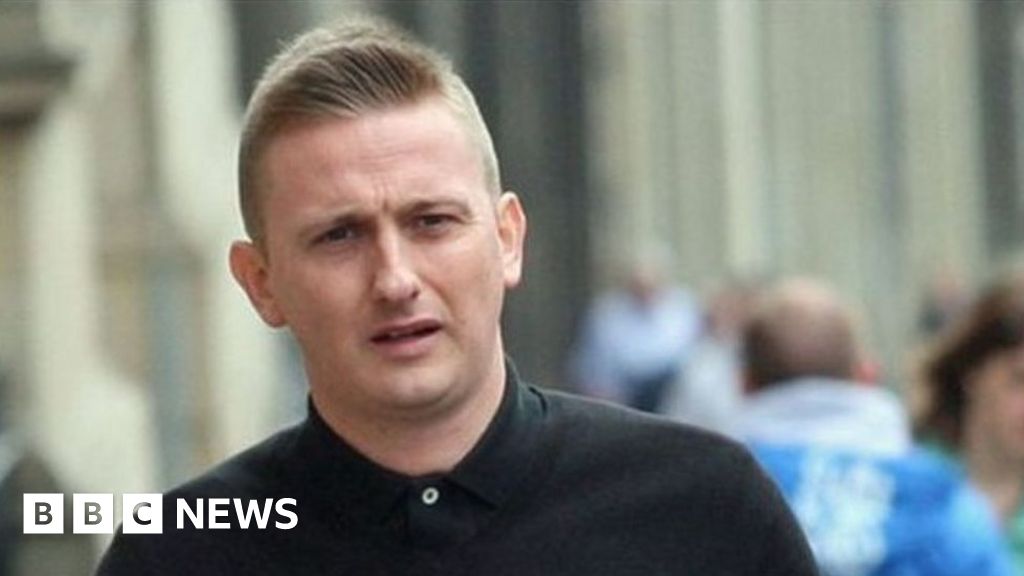 Footballer Derek Riordan fined over Edinburgh pub assault - BBC News