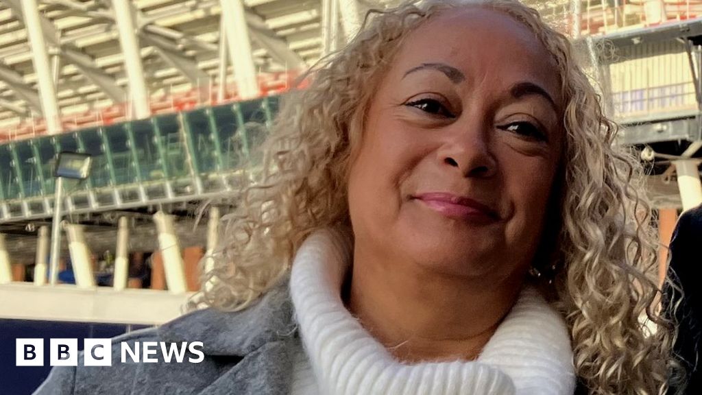 Kim Johnson: MP inspired by TV show to launch bid to reform law - BBC News