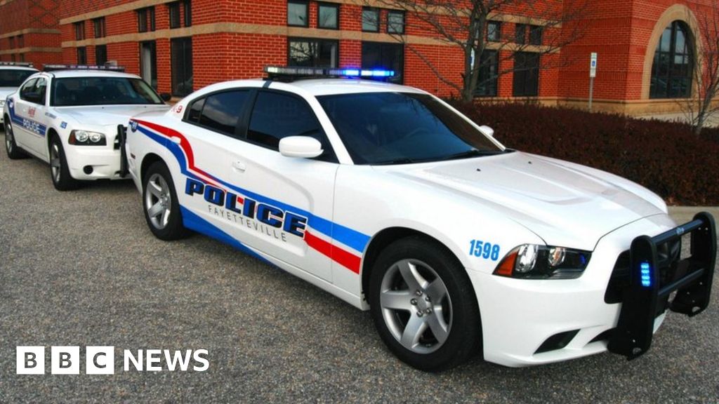 US detective fired for suggestive messages to rape victim