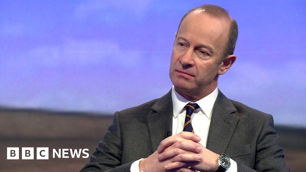 UKIP leader Henry Bolton hits out at national executive committee - BBC ...