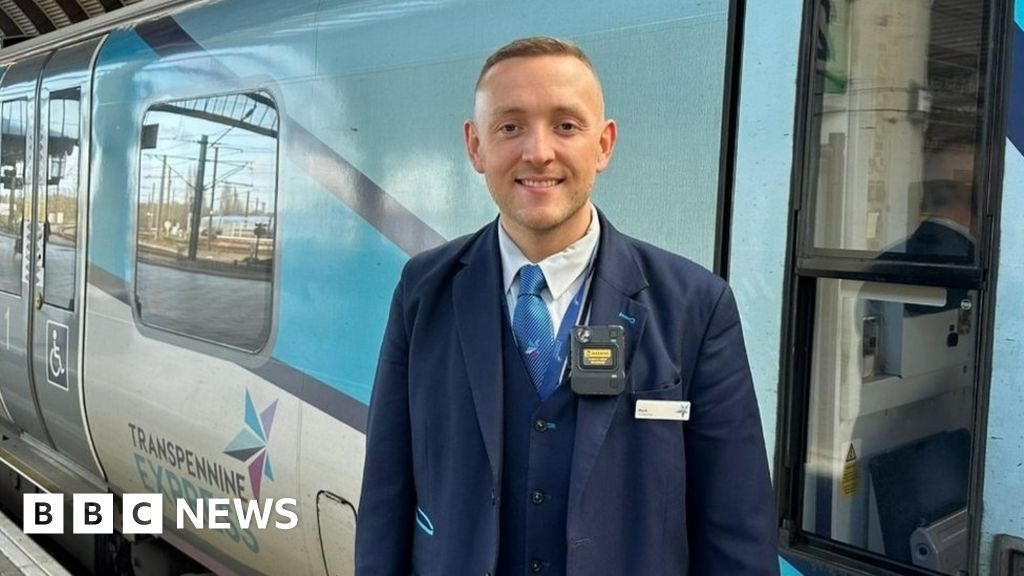 Manchester Piccadilly: Train conductor helps return missing children