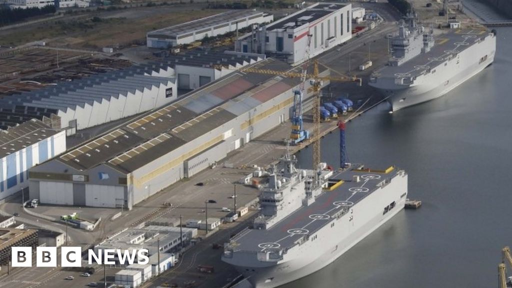 Mistral warships: Russia and France agree compensation deal - BBC News