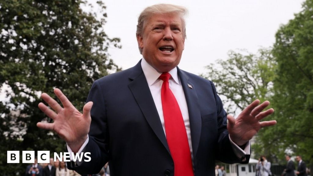 Measles outbreak: Trump tells Americans to 'get their shots' - BBC News