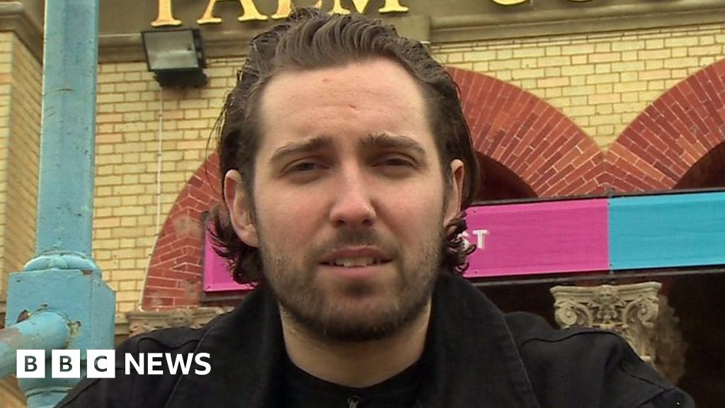 You Me at Six's Josh Franceschi to music ticket touts - BBC News