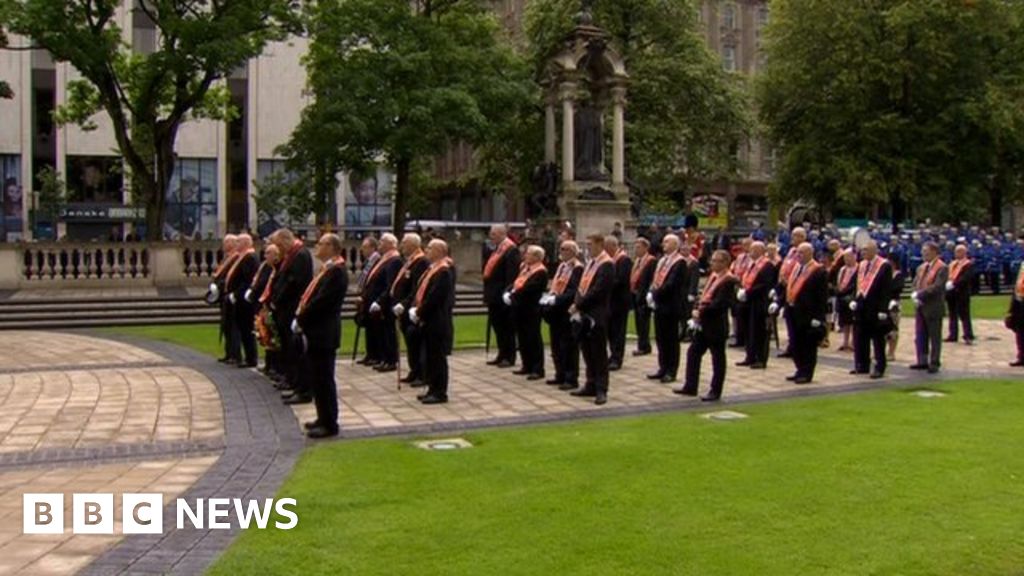 Thousands line streets for Belfast Twelfth parade - BBC News
