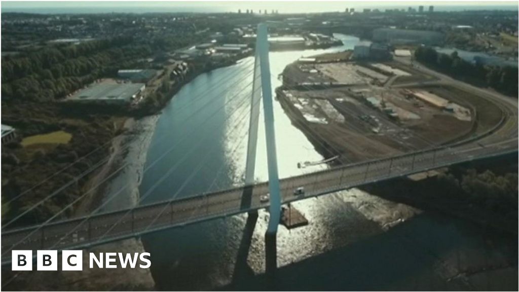 Northern Spire bridge in Sunderland now open to cars - BBC News