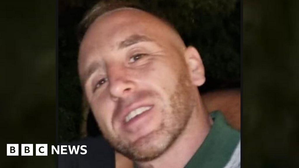 Tributes to father killed in Sheffield police chase crash as police ...