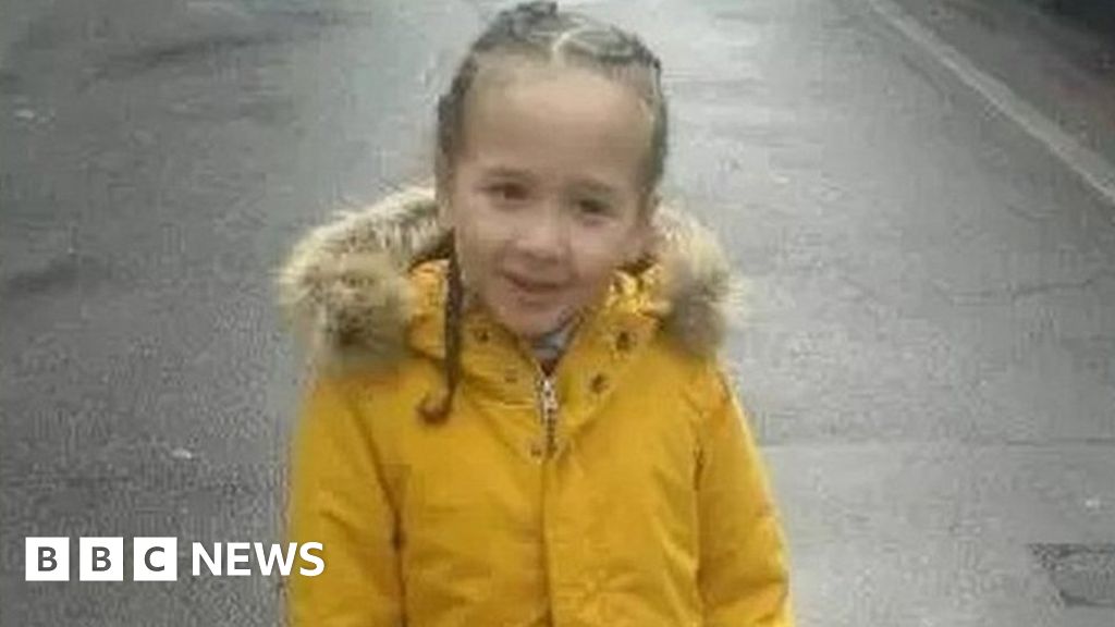 Alex Malcolm inquest: Probation failures 'contributed to death' - BBC News