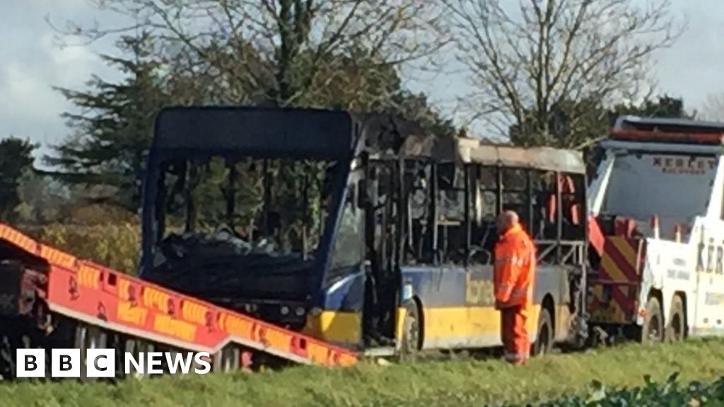 Norfolk Konect Bus fire in Carleton Rode - BBC News