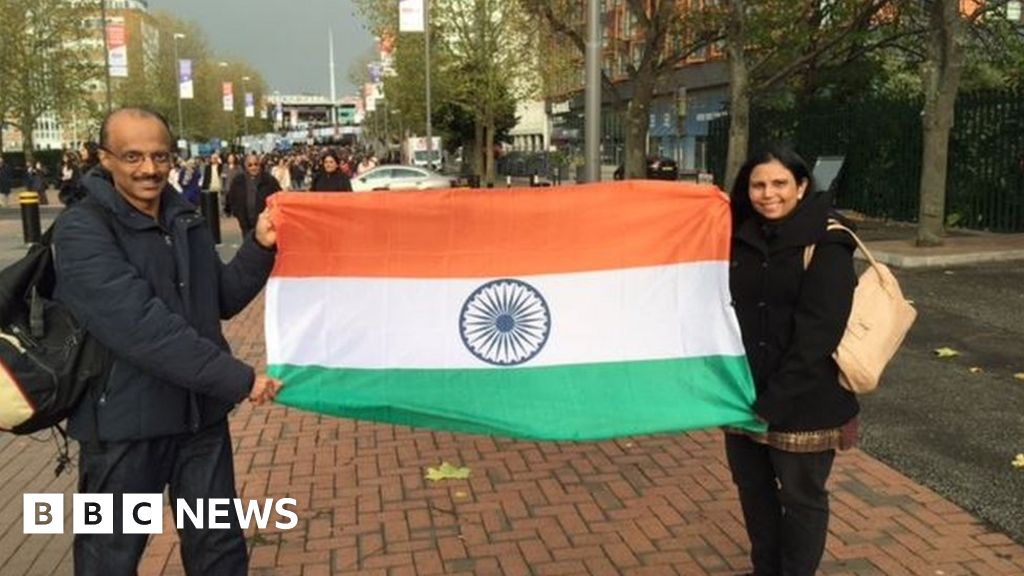 Modi headlines at Wembley - BBC News