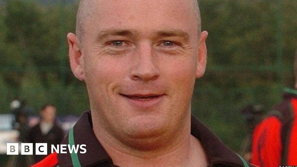 NI paper review: Peadar Heffron's anger and Stormont pessimism - BBC News