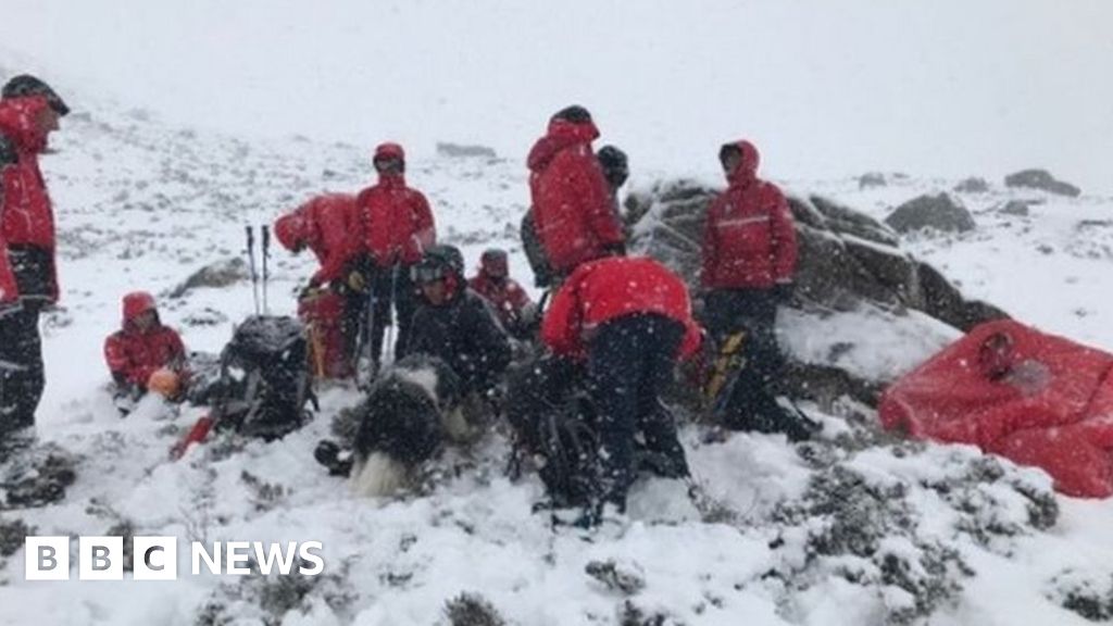 Body found but two still missing in mountain searches