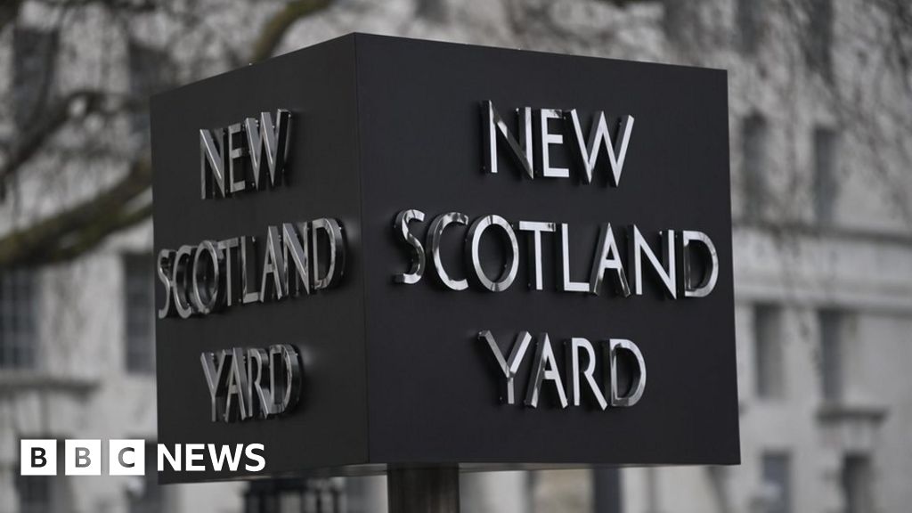 Inquiry after Tasered man dies falling from balcony