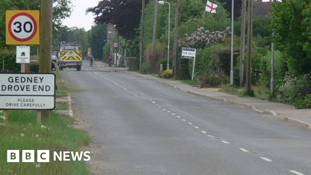 Gedney Drove End explosion leaves three hurt, one seriously - BBC News