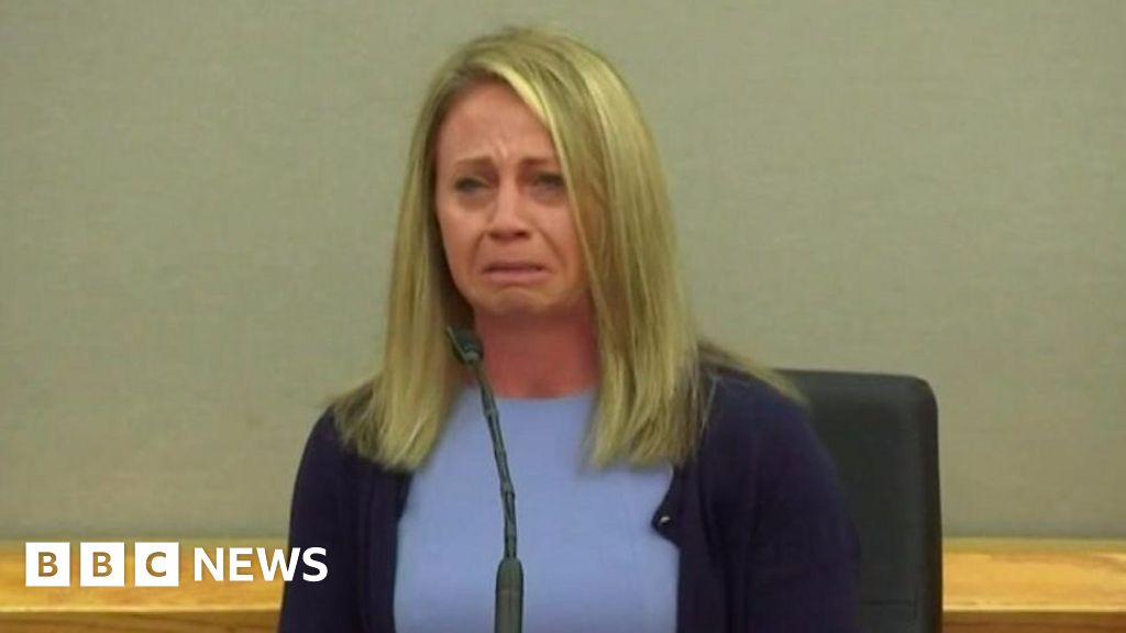 Amber Guyger: US ex-cop found guilty of murder - BBC News