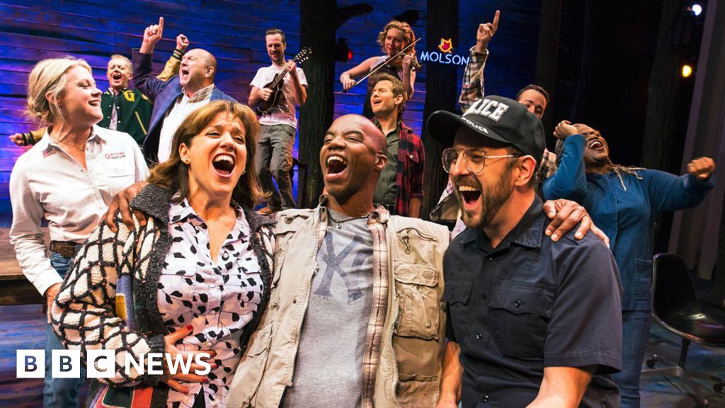 '9/11 musical' Come From Away heads across Atlantic - BBC News