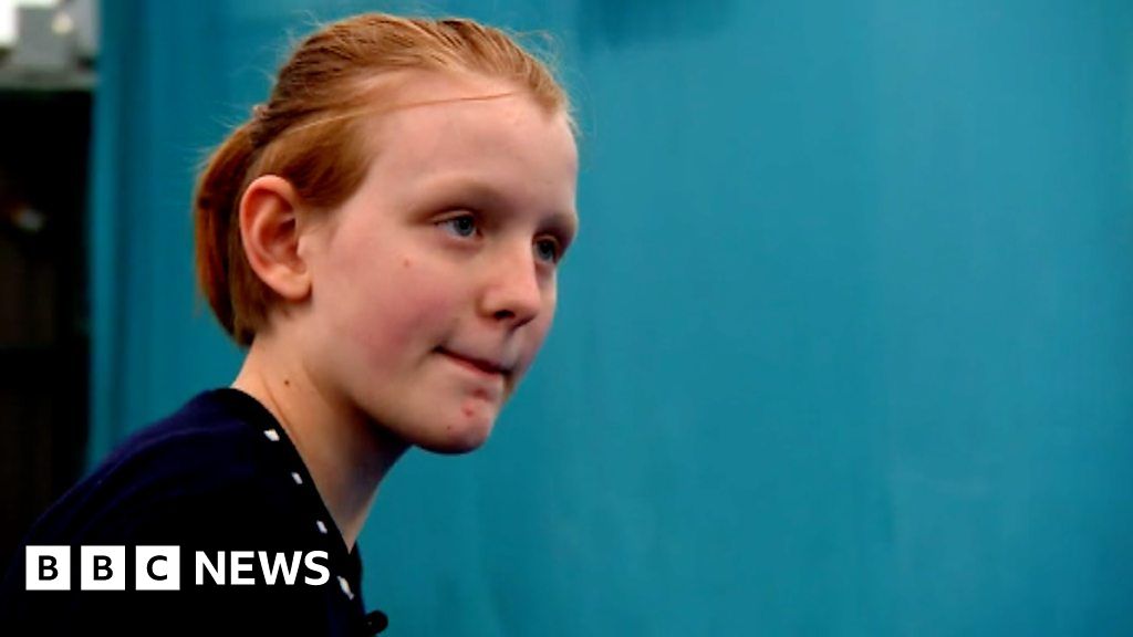 Young wheelchair player 'has no one to play with' - BBC News